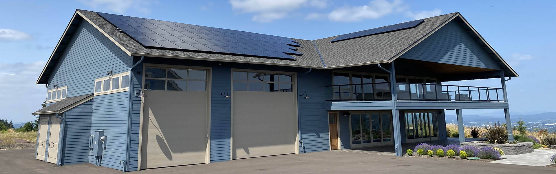 Microinverter vs String vs Optimizer: A Solar Inverter Guide